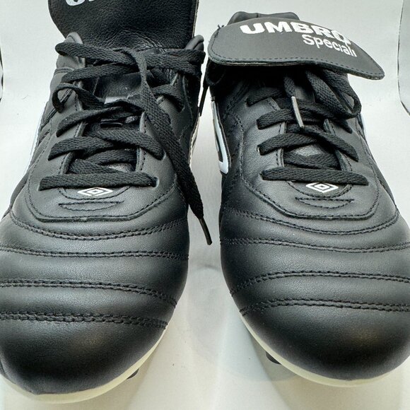 Umbro | Shoes | New Umbro Speciali 98 Maxim Fg Blackwhite Soccer Cleats Mens 5 Msrp 150 | Poshmark